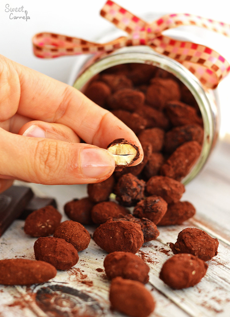 Chocolate Covered Almonds – Almendras Cubiertas de Chocolate » Sweet ...