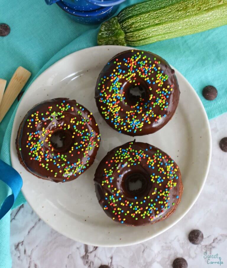 Chocolate & Zucchini Donuts – Donas de Chocolate y Calabacita » Sweet Cannela